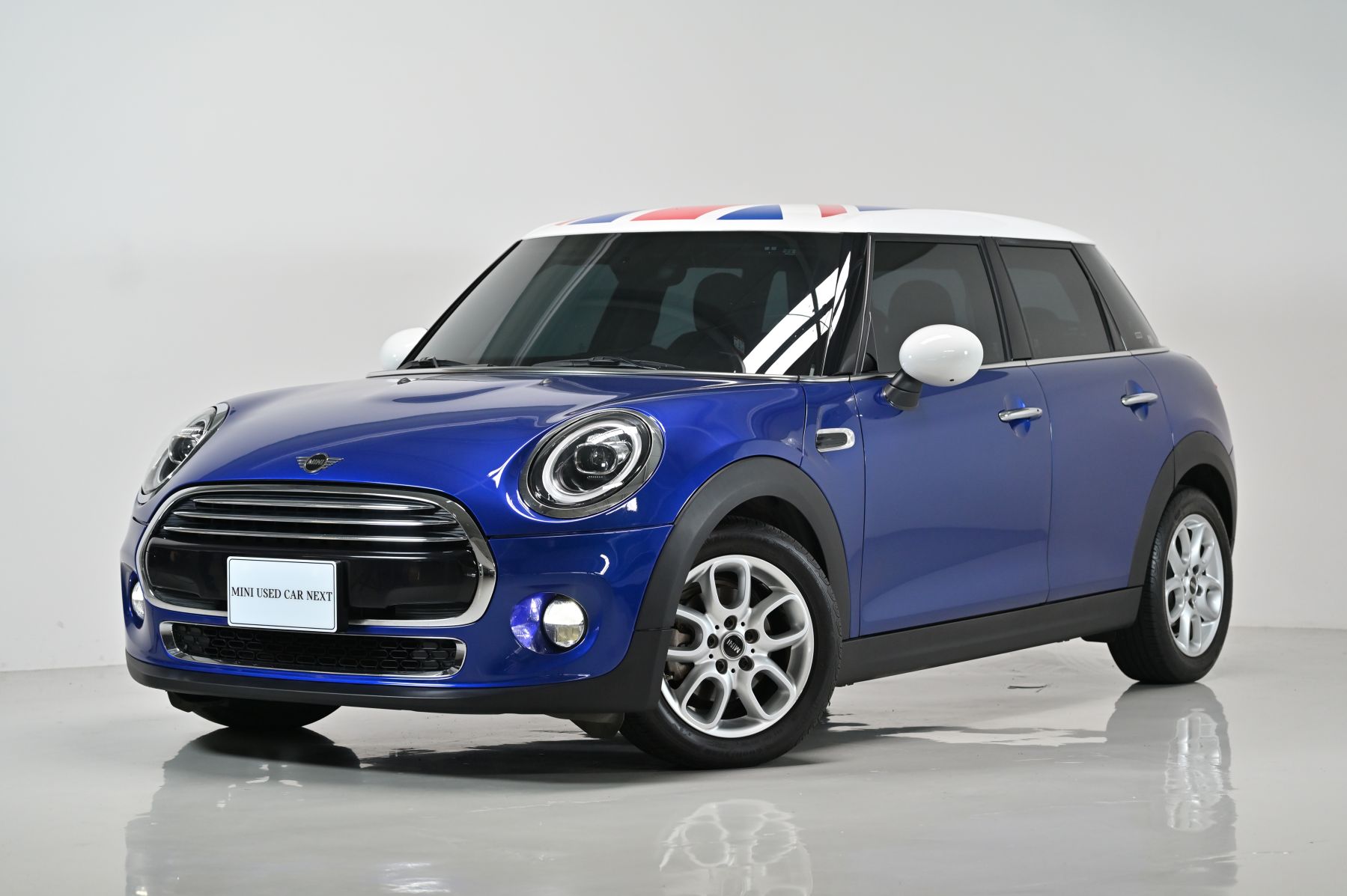 Mini Mini 5-Door 2018年二手車 69.0萬 桃園市-BMW原廠認證中古車 | 8891汽車