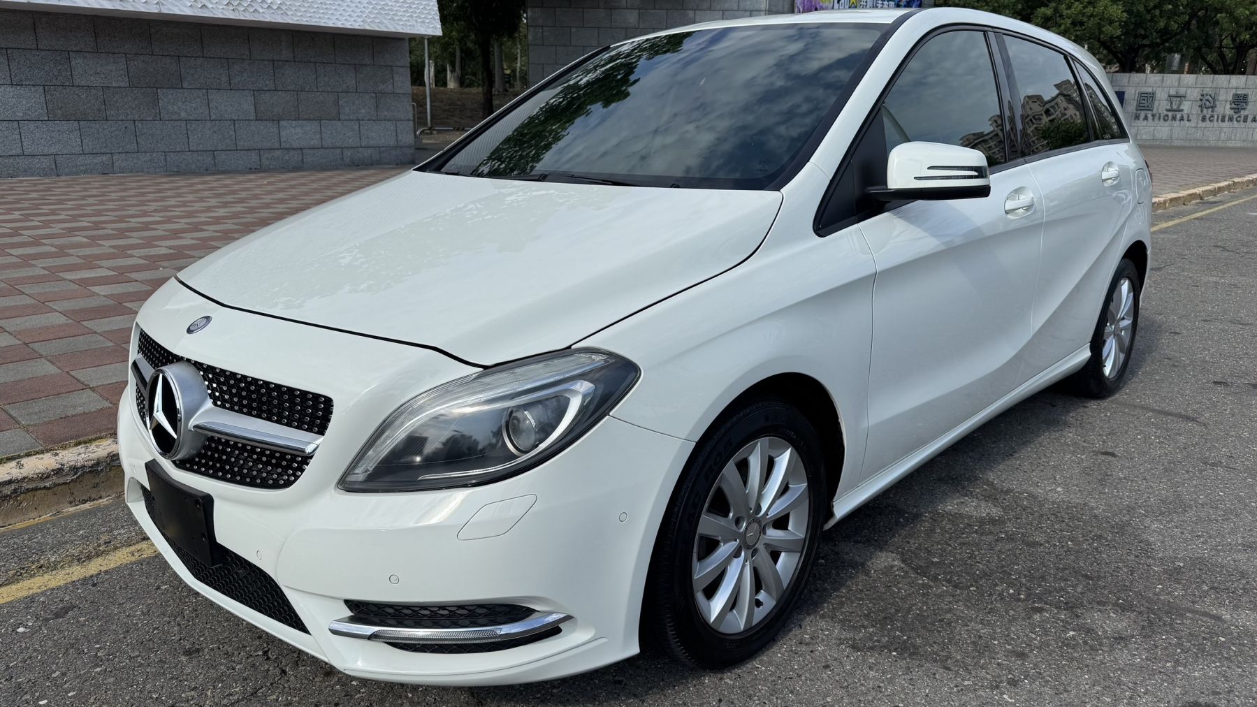Mercedes-Benz B-Class 2015年二手車 42.8萬 高雄市-國展優質汽車 | 8891汽車