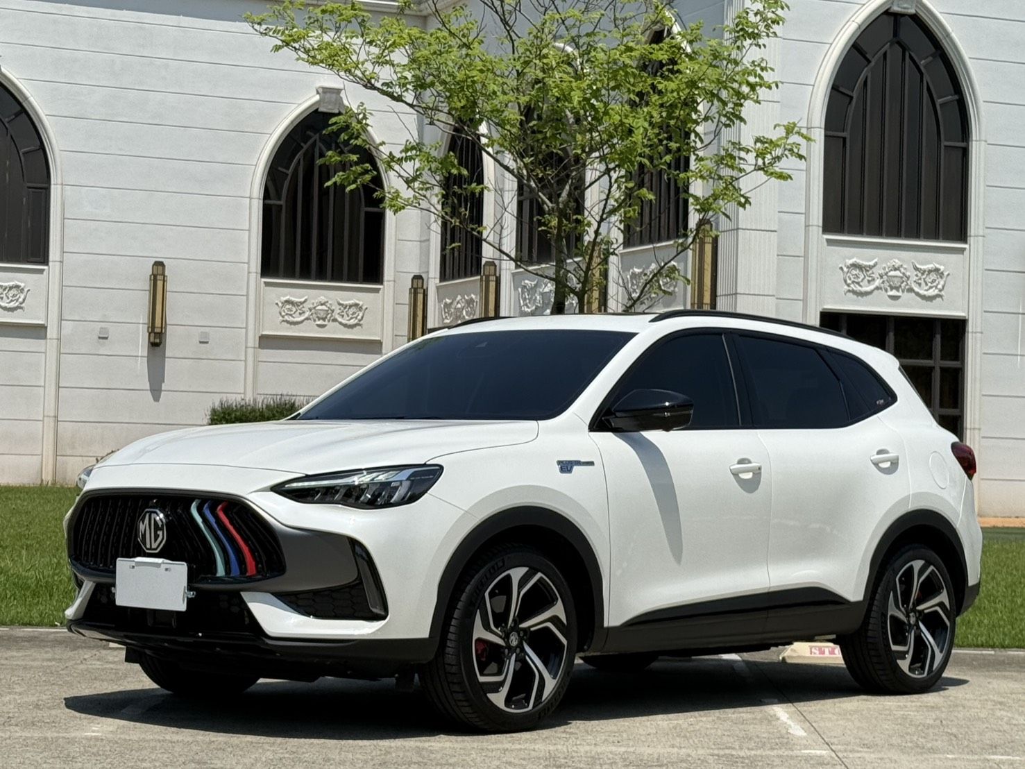 MG HS PHEV 2024年二手車 94.8萬 桃園市-TONY車庫 | 8891汽車