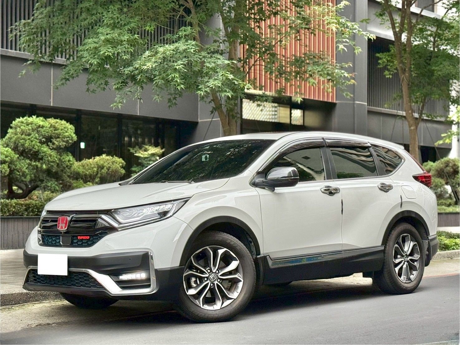 Honda CR-V 2022年二手車 87.8萬 桃園市-【宏均國際車業】 | 8891汽車