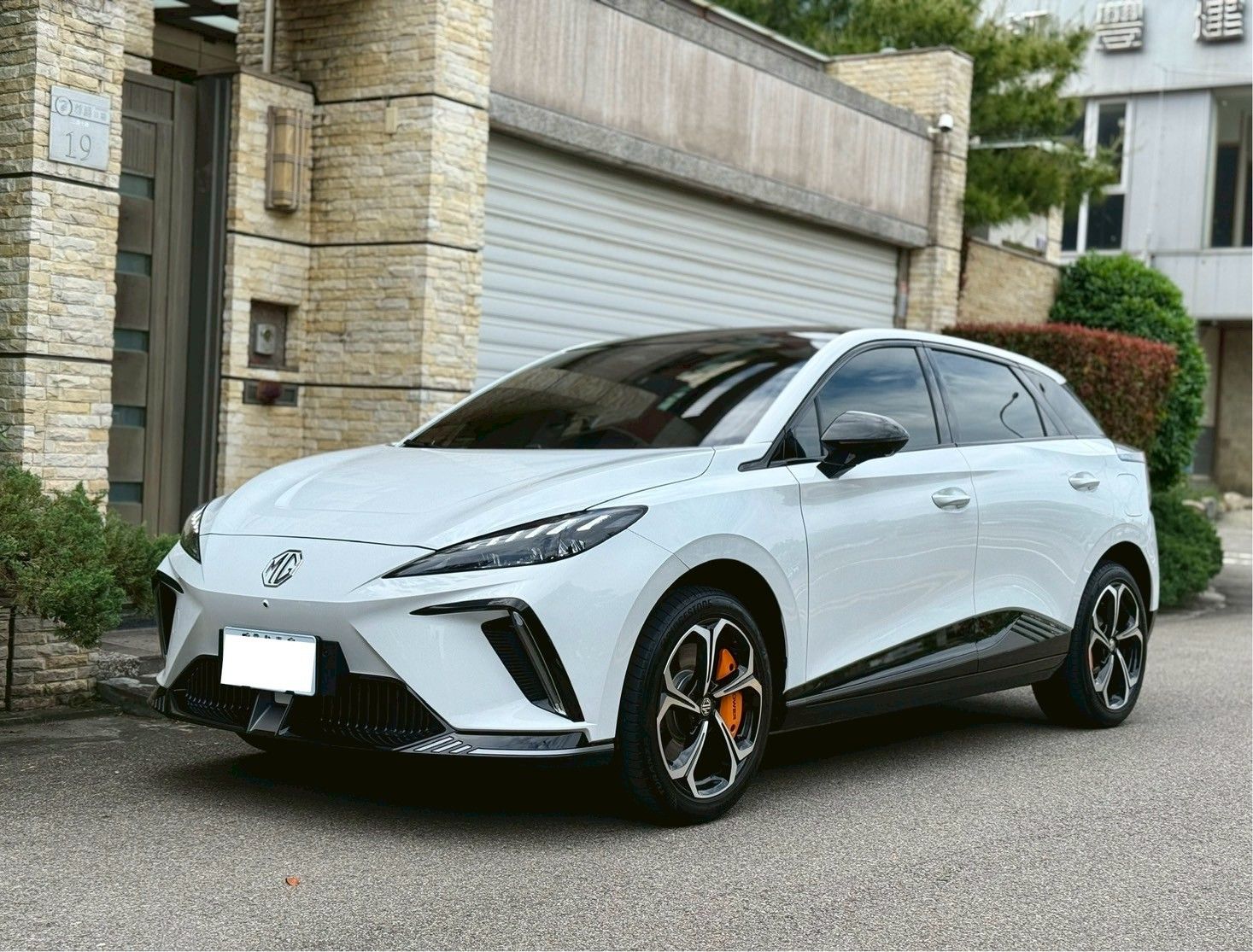 MG MG4 2024年二手車 110.0萬 台中市-景太 | 8891汽車