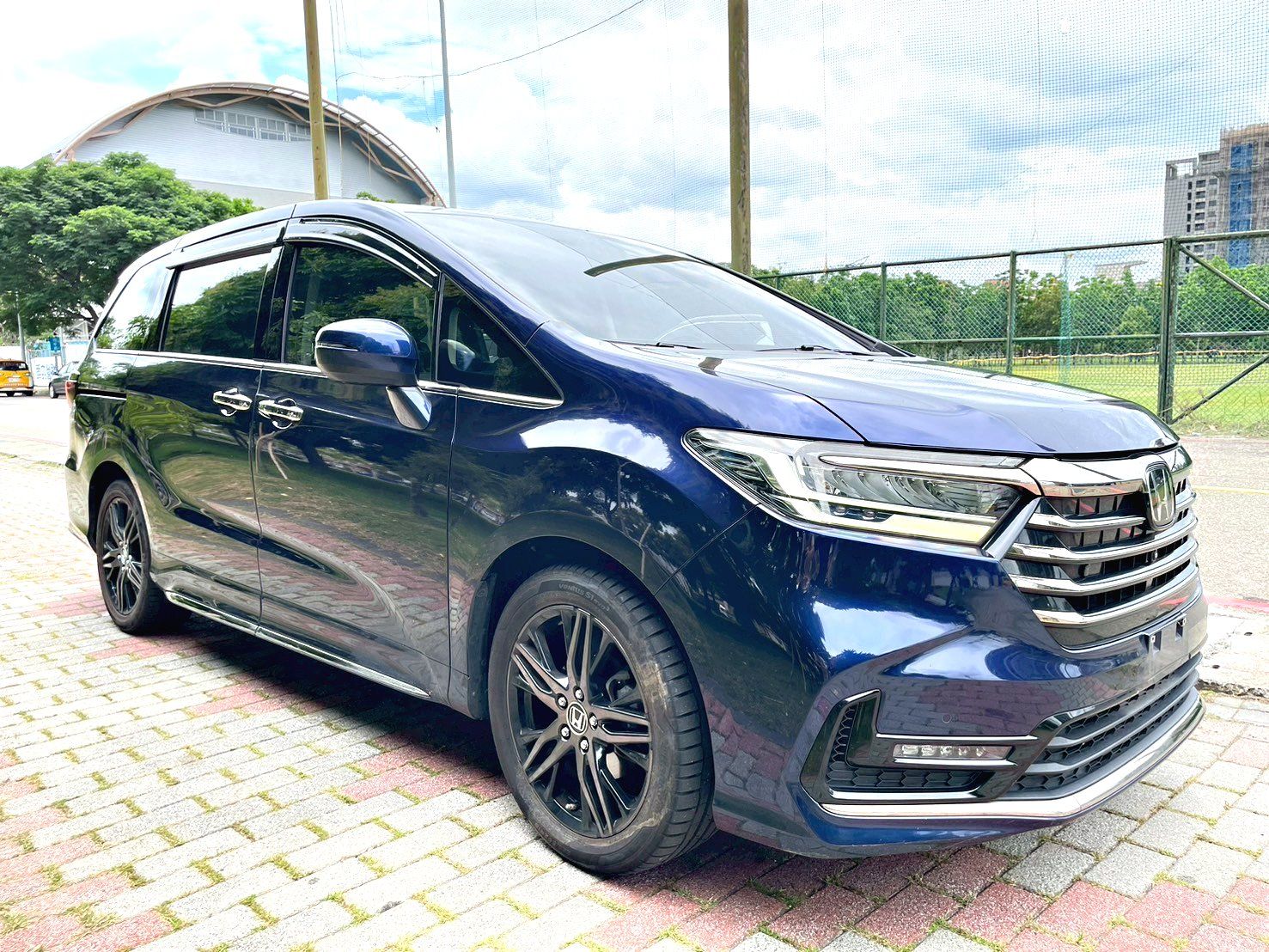 Honda Odyssey 2021年二手車 109.8萬 台中市-皇家汽車 | 8891汽車