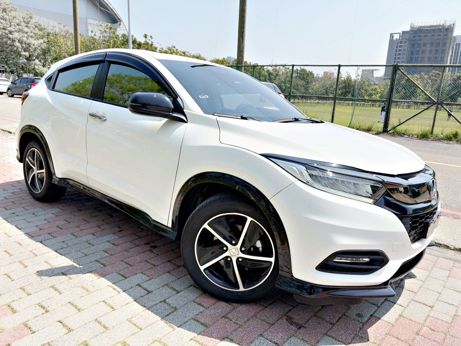 Honda HR-V 2022年二手車 48.8萬 台中市-皇家汽車 | 8891汽車