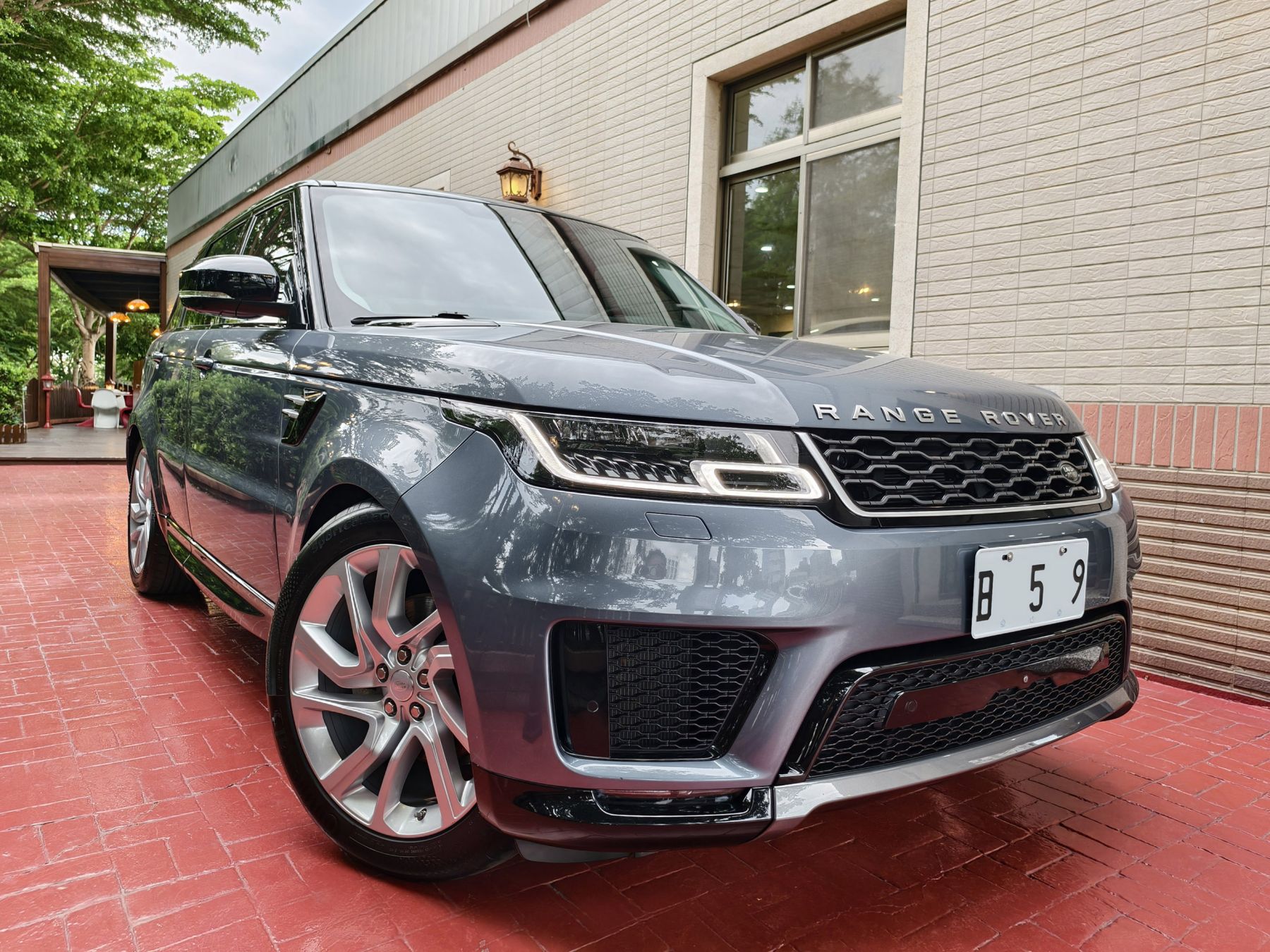 Land Rover Range Rover Sport 2020年二手車 169.8萬 台中市-七期市政汽車網路拍賣 | 8891汽車