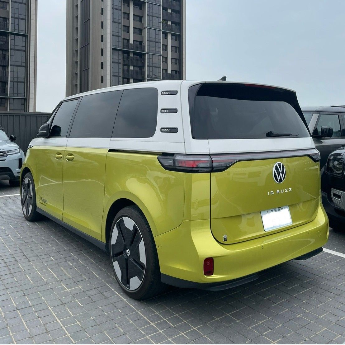 Volkswagen ID. Buzz 2023年二手車 168.0萬 台中市-鎧騰國際車業純電專賣 | 8891汽車