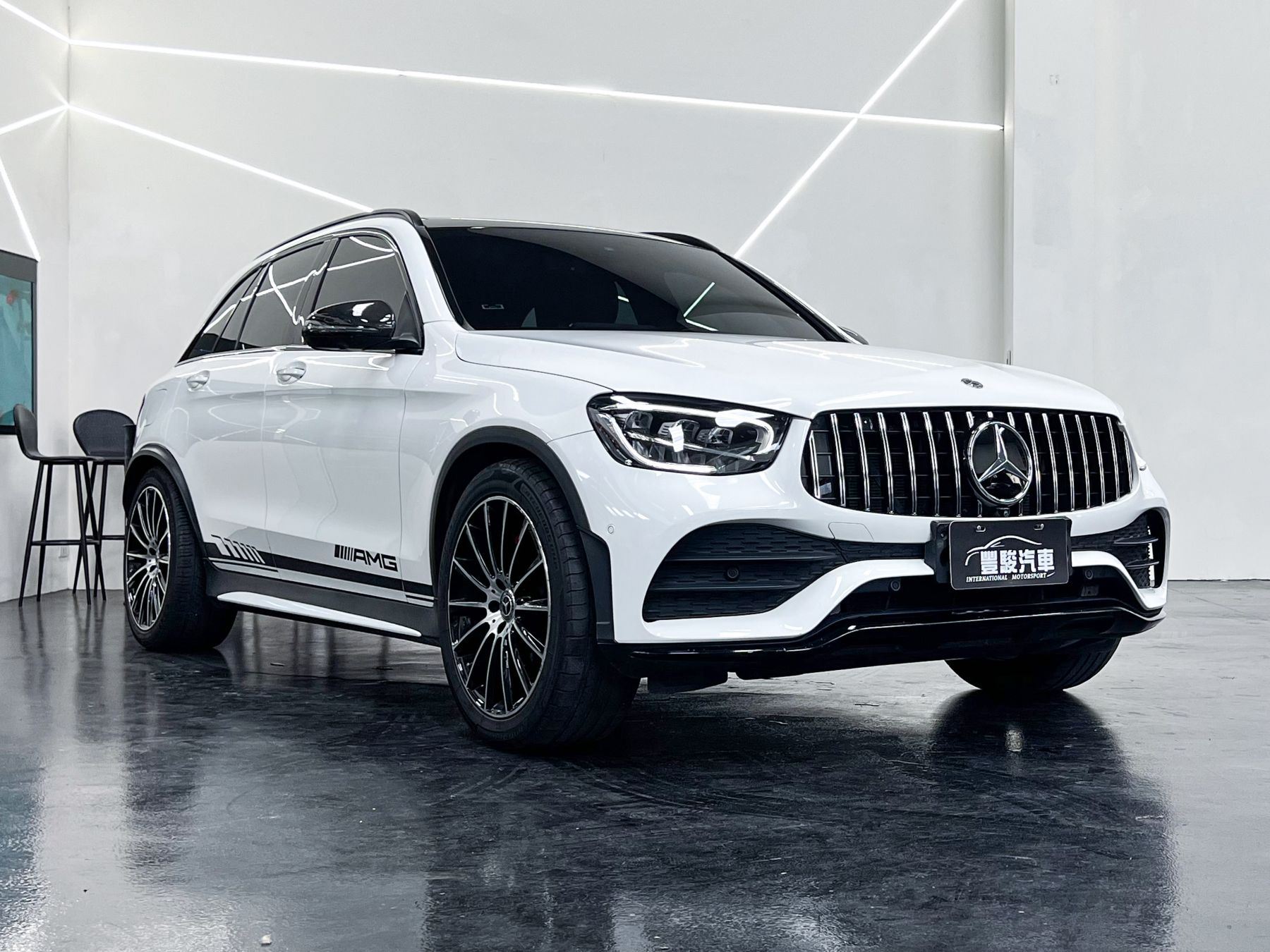 Mercedes-Benz GLC 2019年二手車 電洽 新北市-豐駿汽車北大國際店 | 8891汽車