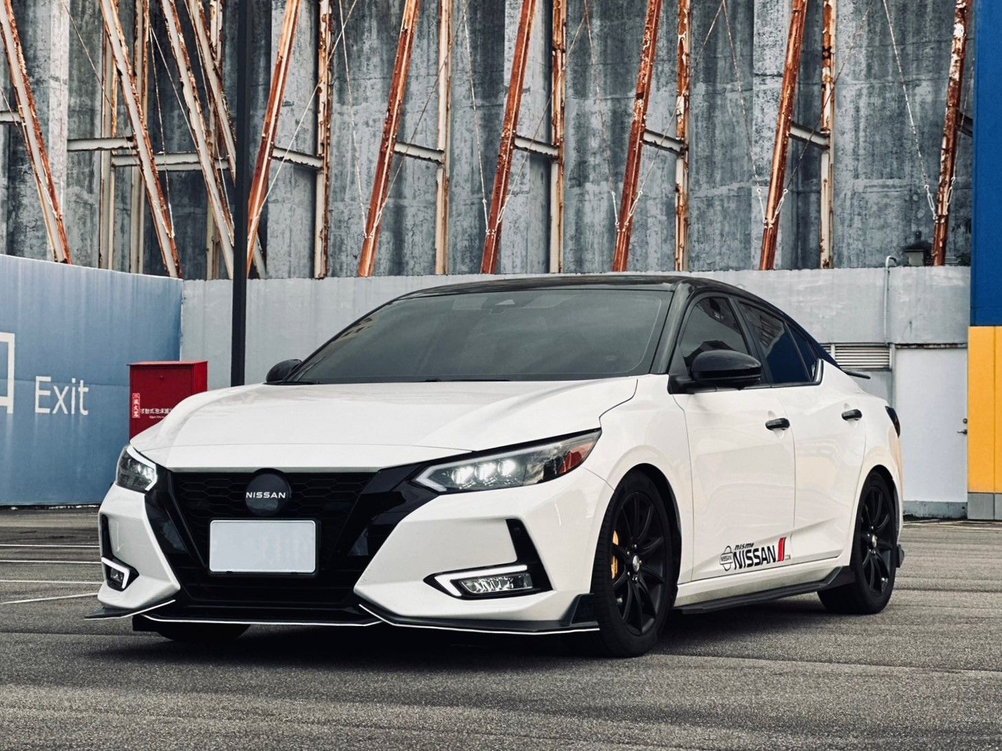 Nissan Sentra Aero 2021年二手車 23.8萬 桃園市-慶記國際認證中古車 | 8891汽車