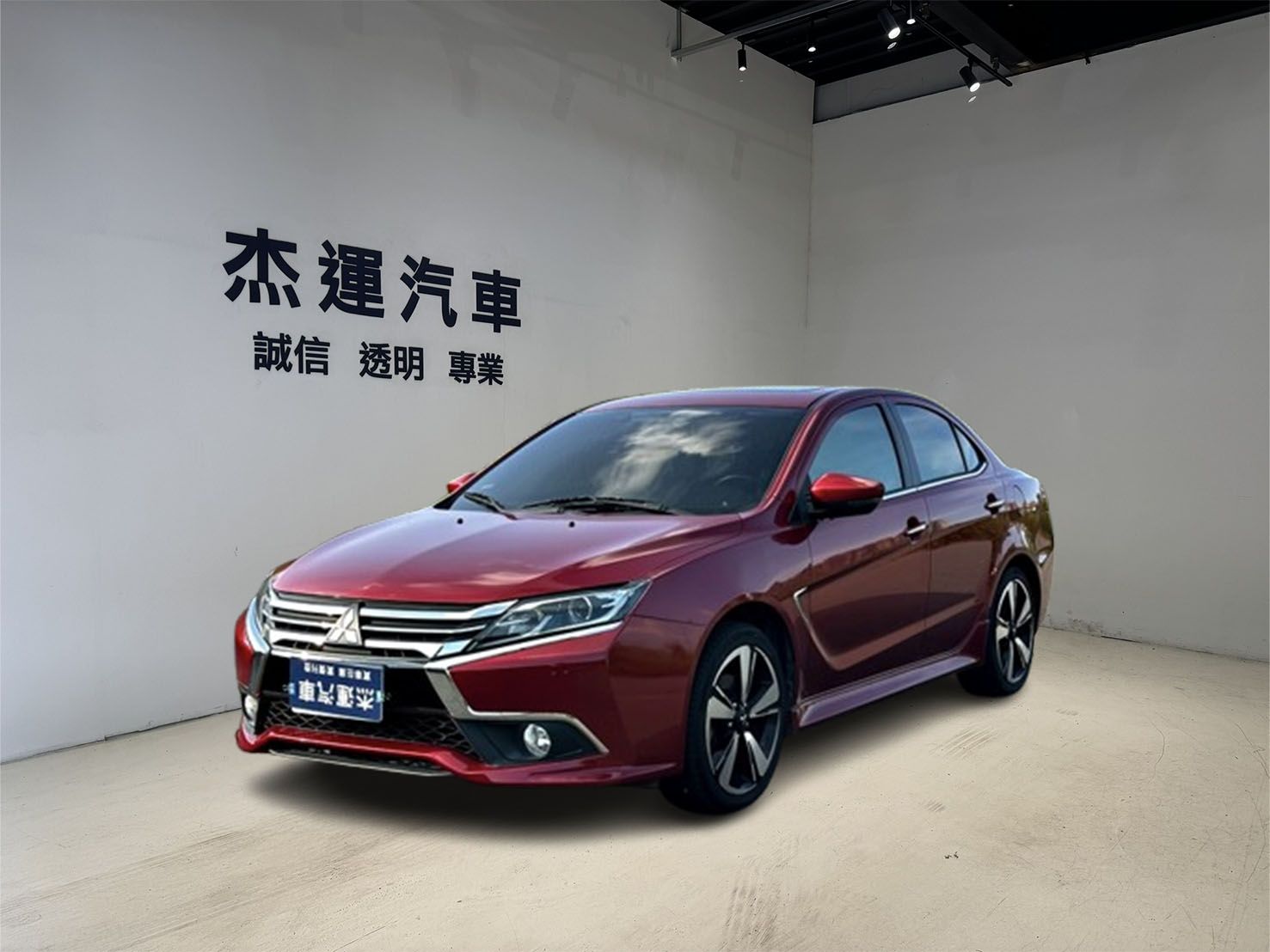 Mitsubishi Grand Lancer 2017年二手車 21.9萬 台北市-杰運汽車 福斯中古車 | 8891汽車