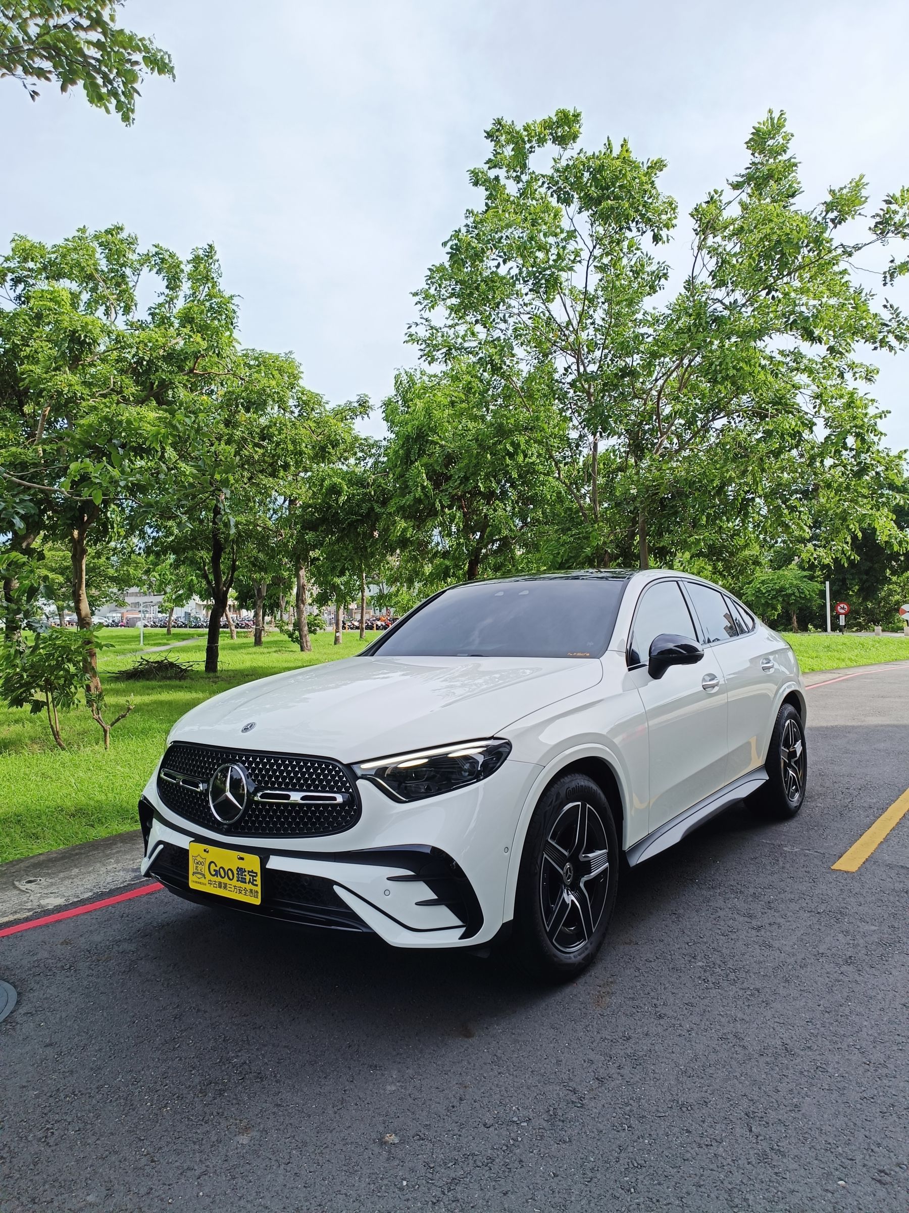 Mercedes-Benz GLC Coupe 2024年二手車 電洽 高雄市-鴻欣汽車 | 8891汽車
