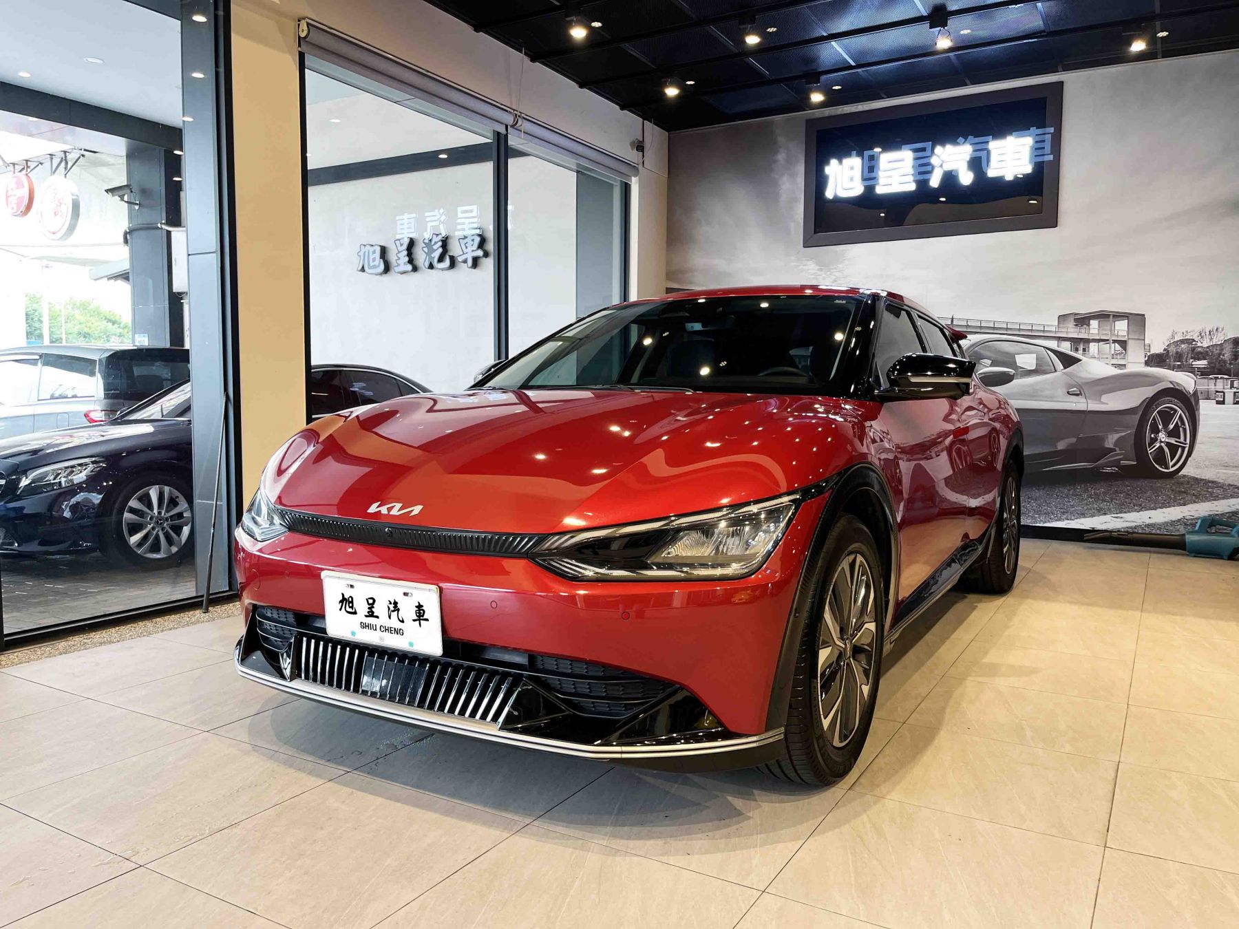 Kia EV6 2022年二手車 116.8萬 桃園市-旭呈汽車 | 8891汽車