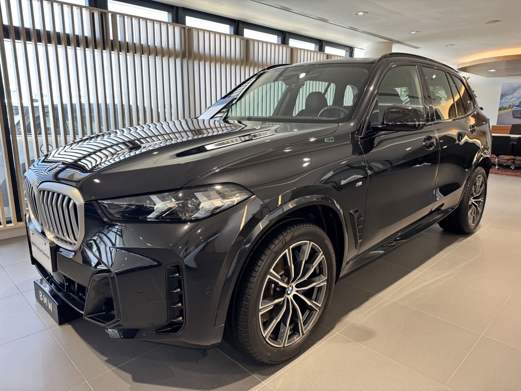 BMW X5 2024年二手車 325.0萬 高雄市-BMW易良 高雄汎德 | 8891汽車