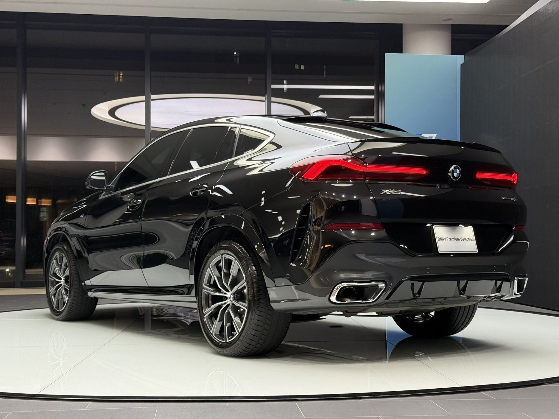 BMW X6 2022年二手車 電洽 新北市-BMW Jayson | 8891汽車