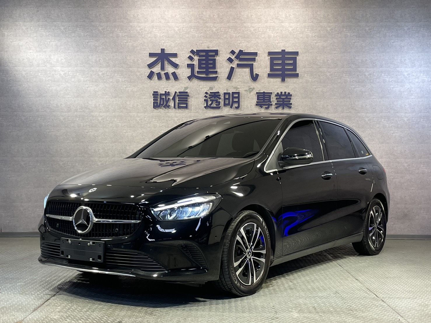 Mercedes-Benz B-Class 2023年二手車 138.9萬 台北市-杰運汽車濱江豪華車部 | 8891汽車