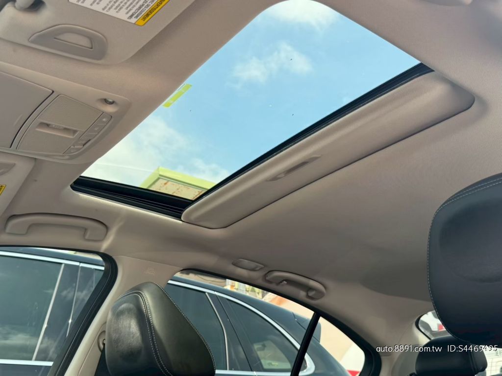 Infiniti Q50 2016年二手車 39.8萬 桃園市-柏特汽車 | 8891汽車