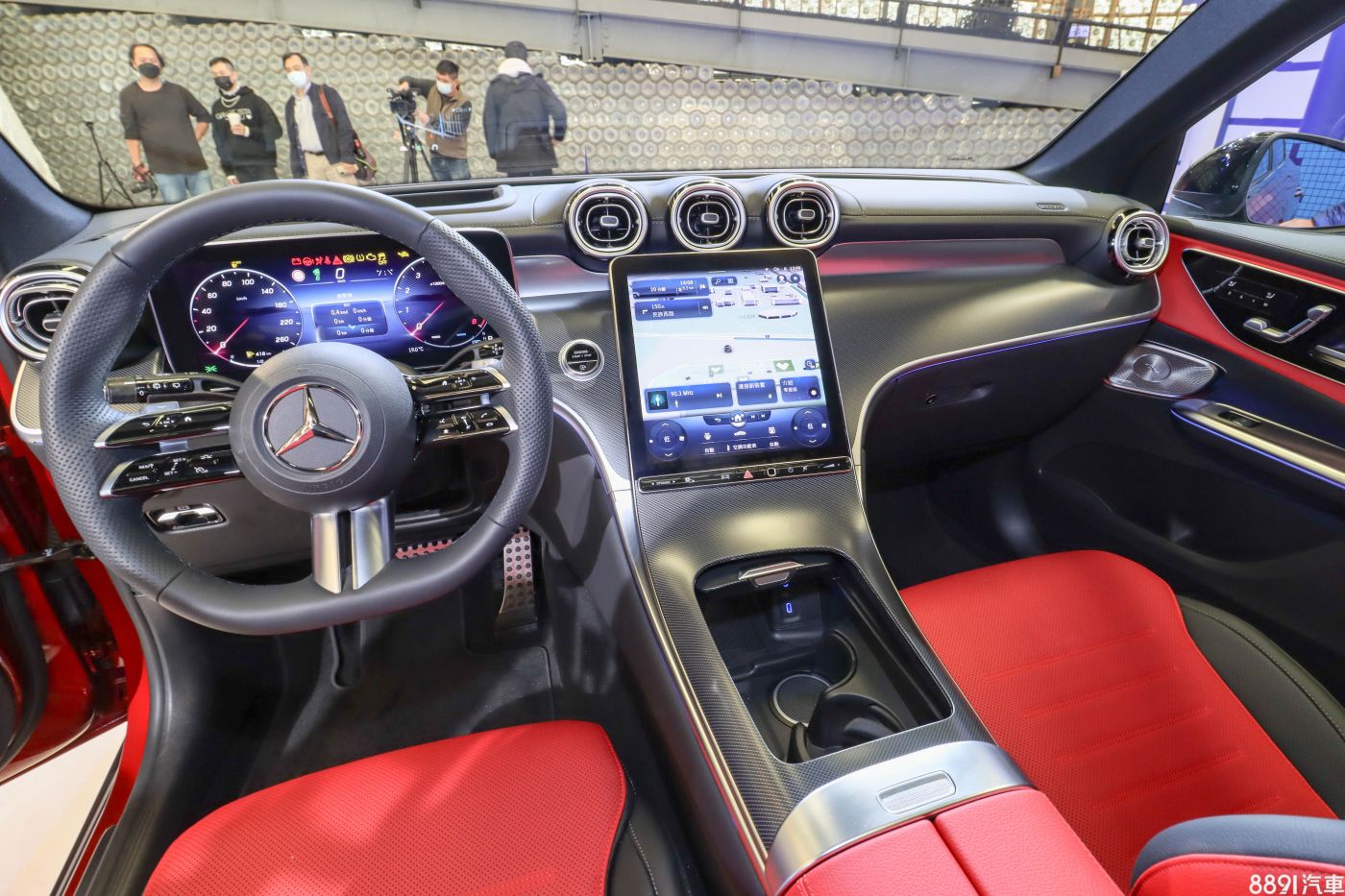 賓士大改款GLC國內發表 266萬起雙動力車型 | 8891新車