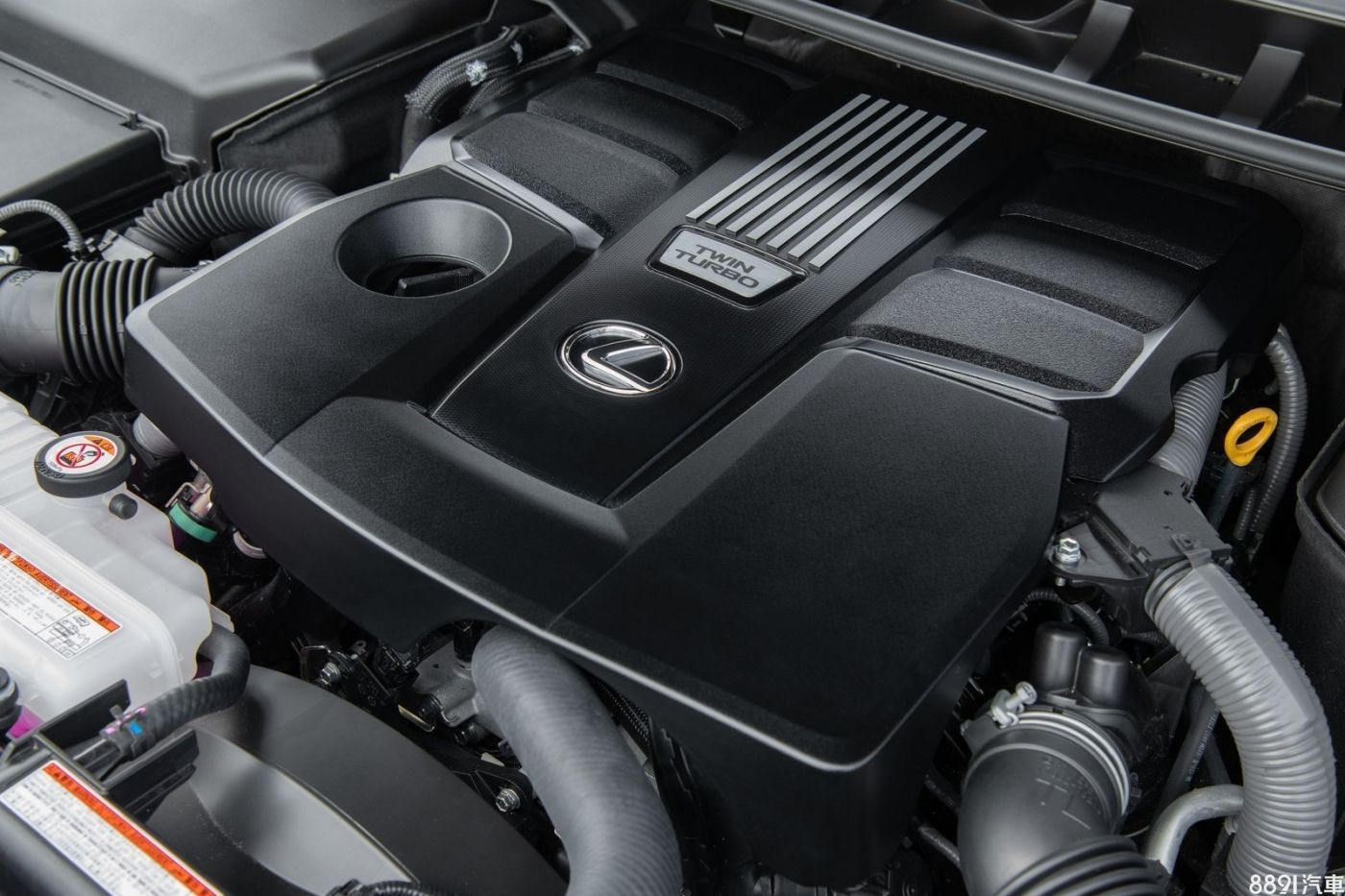 Lexus GX大改款再釋預告 並確認6/8發表 | 8891新車