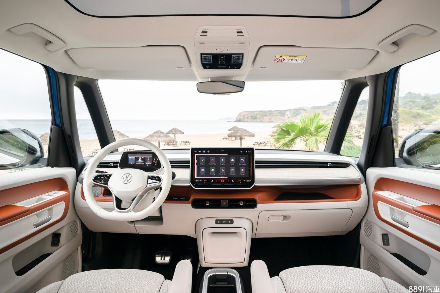 福斯發表ID.Buzz LWB長軸版 體型更大動力也更強！ | 8891新車