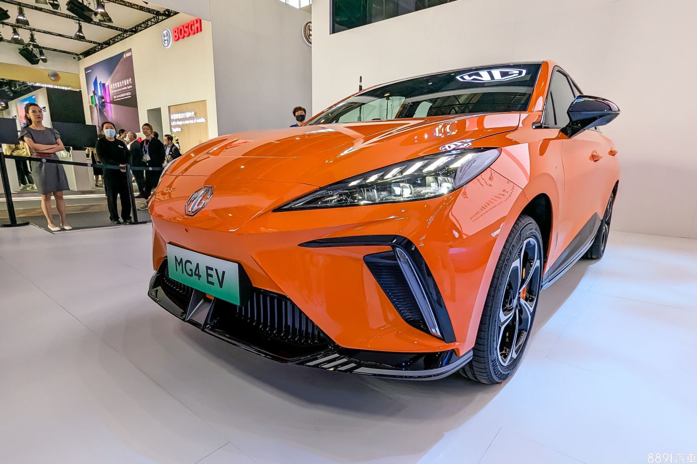 【2024北京車展】將來台灣最便宜的EV？MG4實車近賞-車展|8891汽車