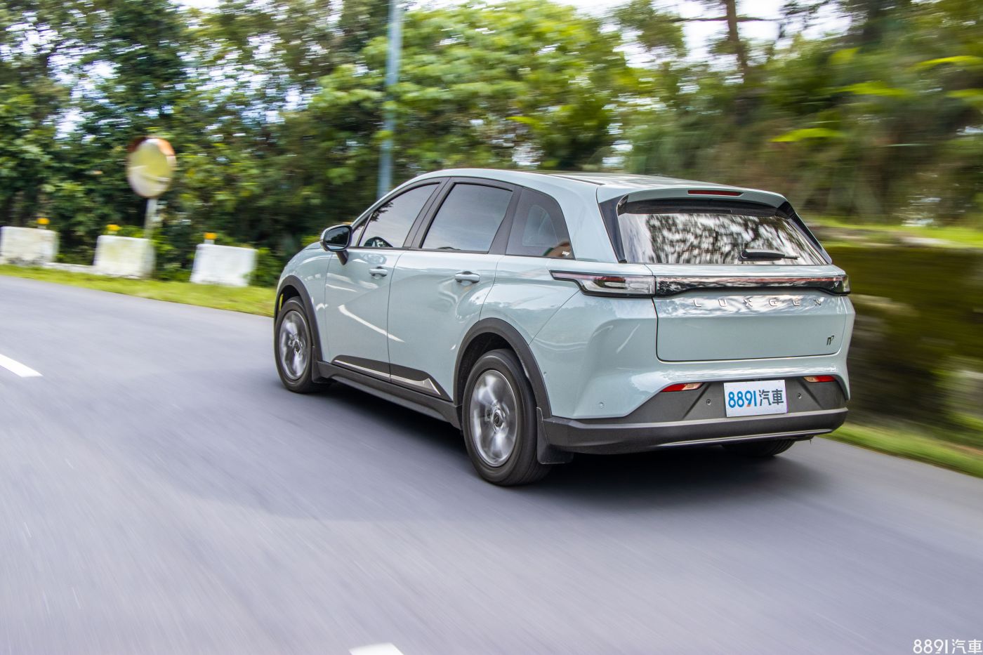 納智捷n7 LR長程版試駕 跑更遠、動態更穩-8891汽車