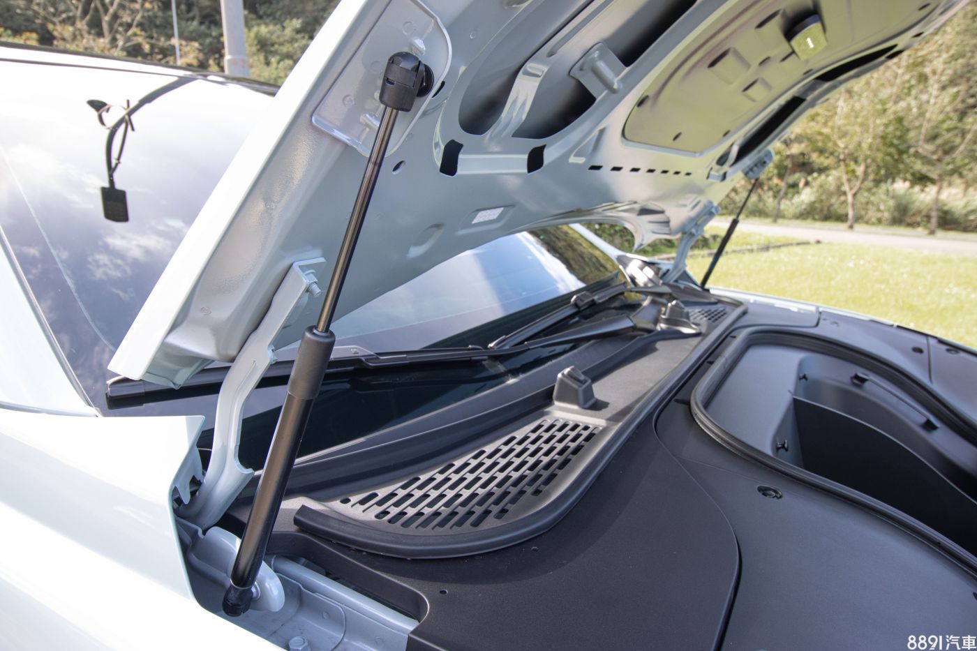 納智捷n7 LR長程版試駕 跑更遠、動態更穩-8891汽車